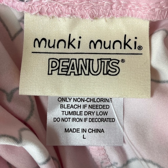Peanuts | Intimates & Sleepwear | Munki Munki Peanuts Snoopy And ...